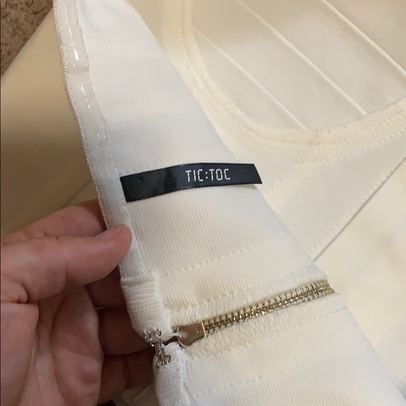 tic tok | Tops | Brand New White Crop Top W Zipper Metal Accent | Poshmark